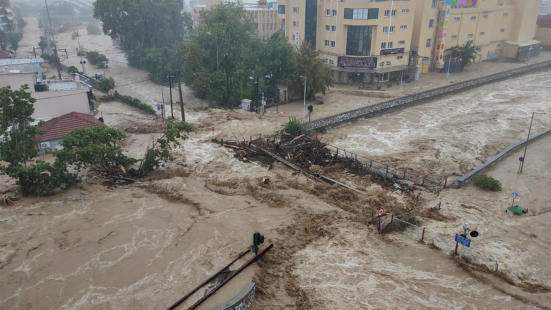 Τα (μη) έργα: Όταν η αποκατάσταση γίνεται βιαστικά • MichanikosApps